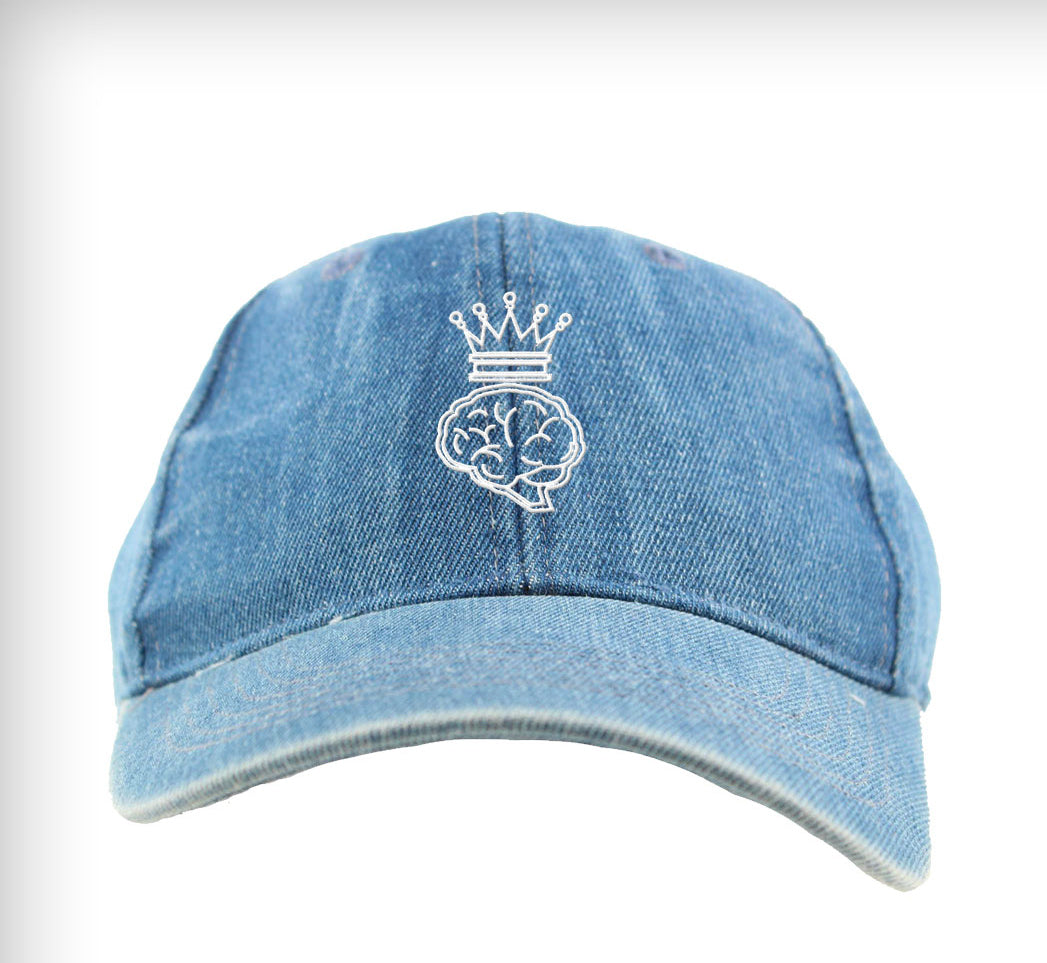 The Thinking Cap – The Conscious Queen